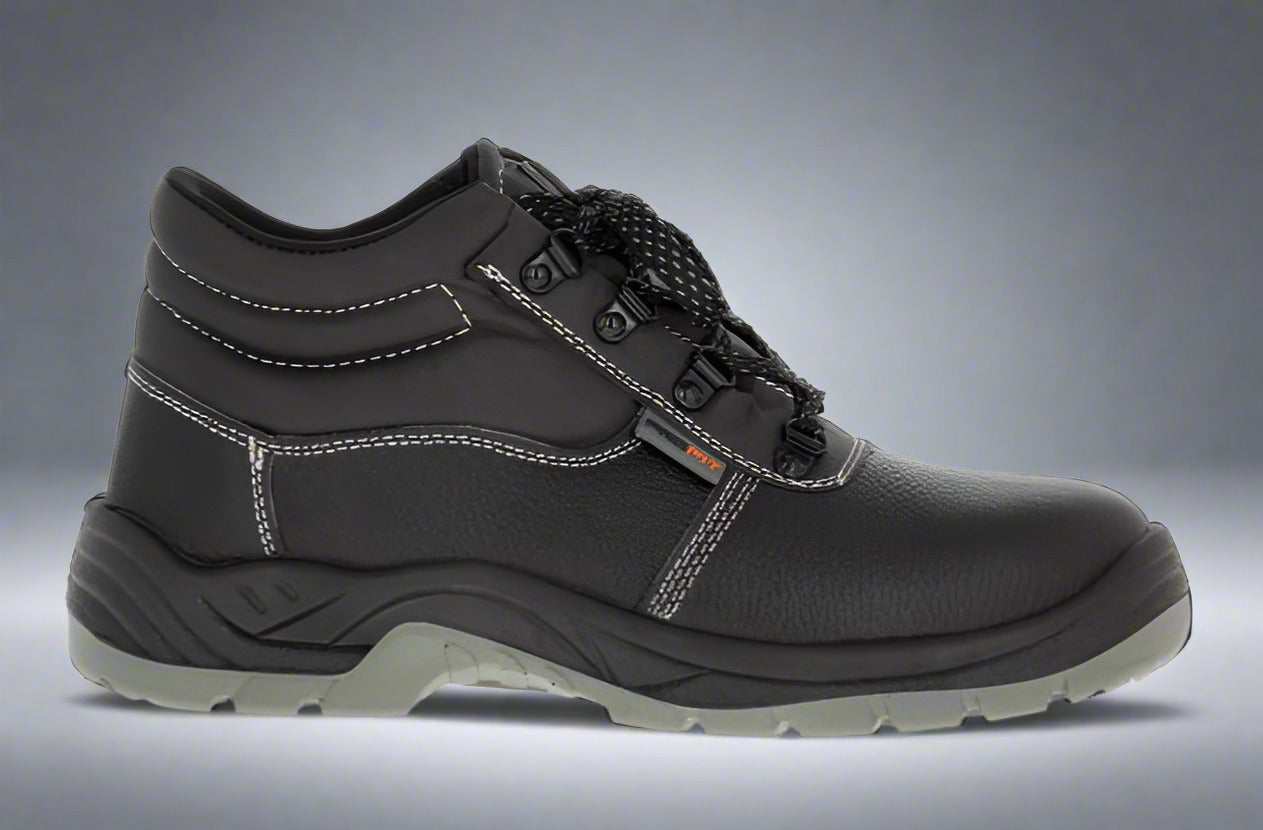 Profit Hobo Safety Boot – Solid Safety and Stationers