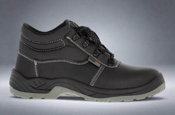 Profit Hobo Safety Boot – Solid Safety and Stationers